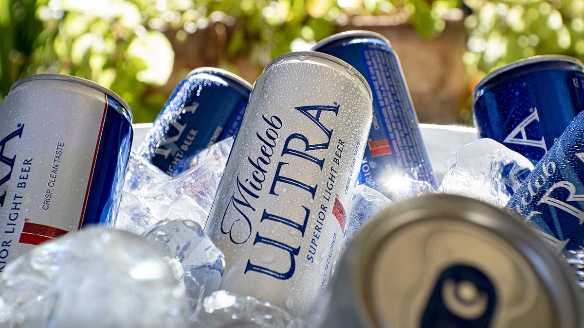 Llega a Chile Michelob ULTRA, la cerveza enfocada en consumidores con ...