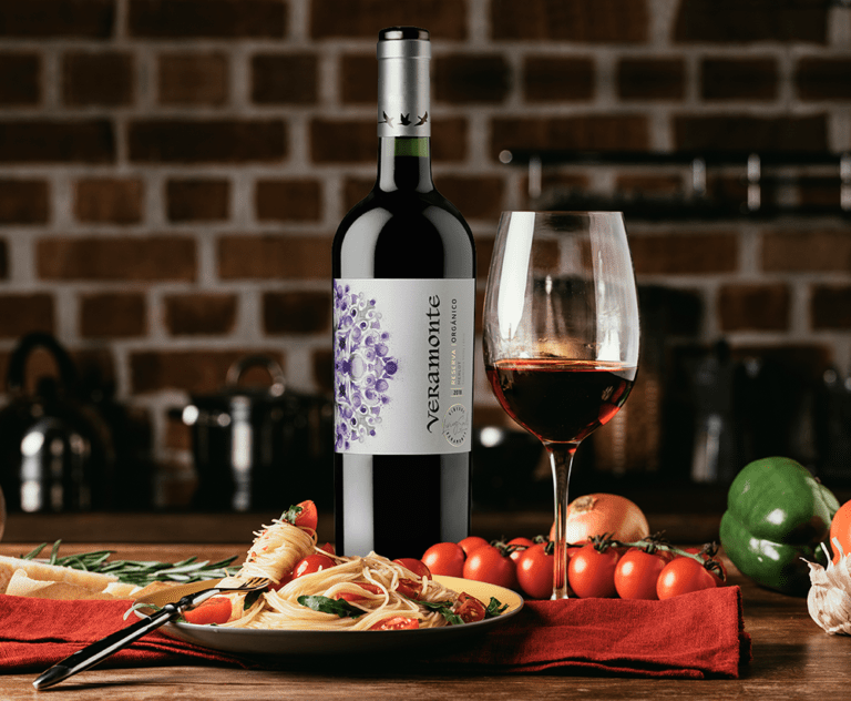 VIÑEDOS VERAMONTE PROPONE MERLOT RESERVA 2018 JUNTO AL MARIDAJE ...