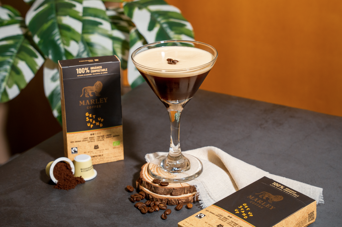 Elabora un refrescante Espresso Martini, el cóctel de moda para las ...