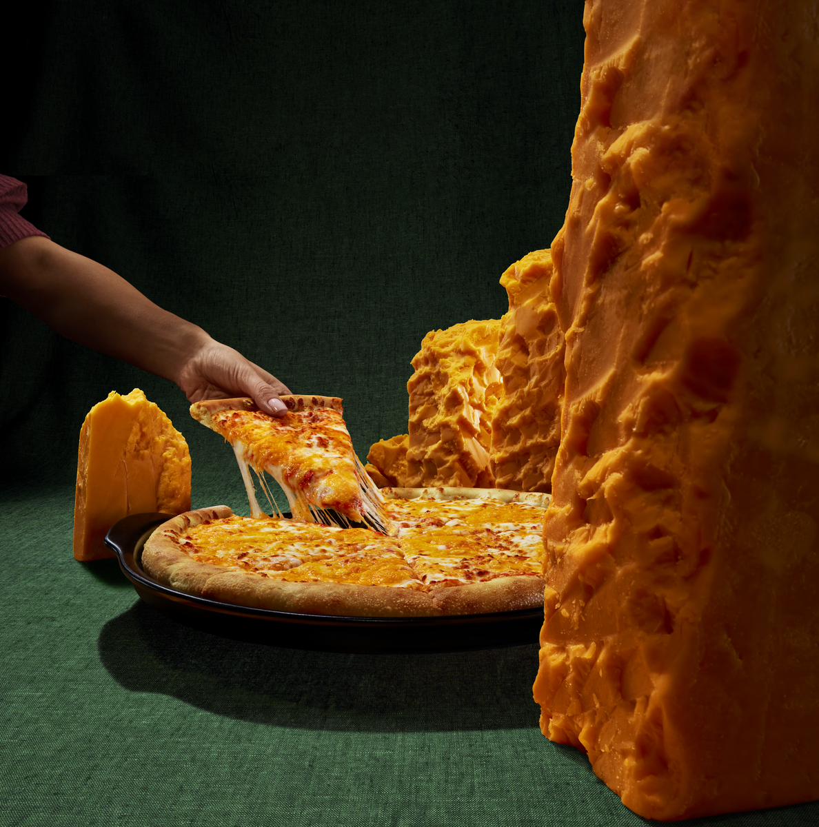 Papa Johns lanza su nueva especialidad Cheddar Crunch en estas ...