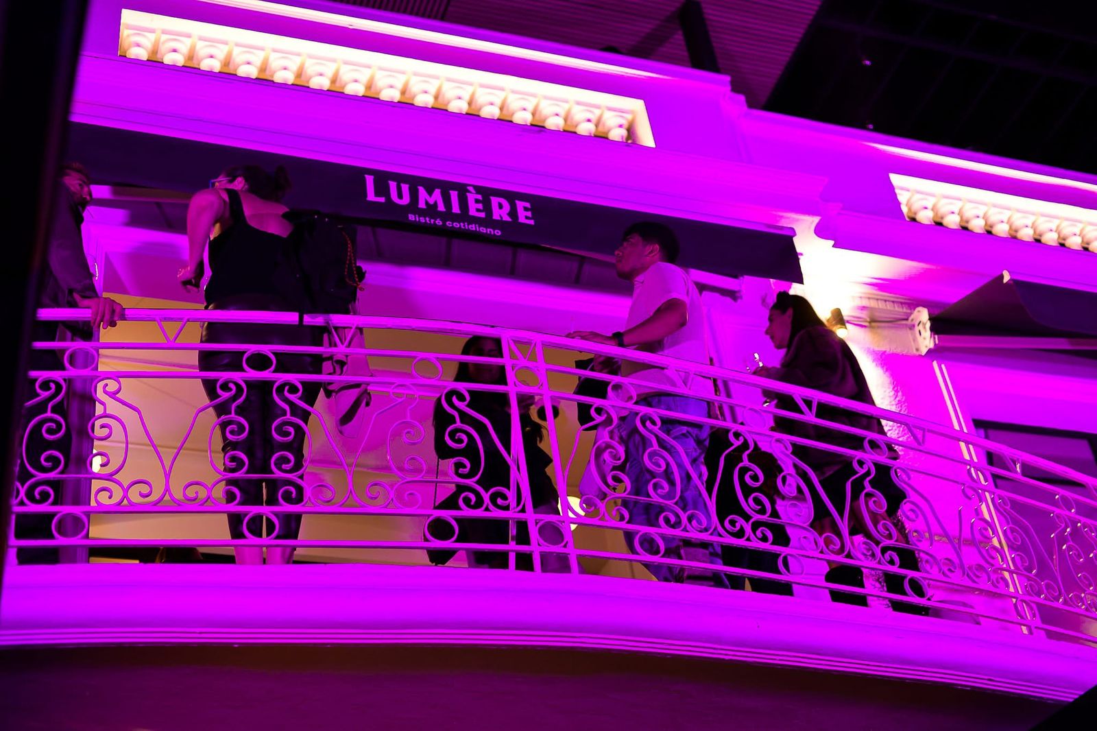Abre Lumière Bistró en Apoquindo: un nuevo espacio con sabor internacional y espíritu clásico ...